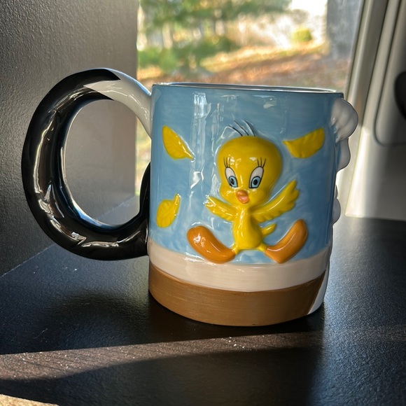Warner Bros. | Dining | Warner Bros Looney Tunes Ceramic Mug 6 Fl Oz ...